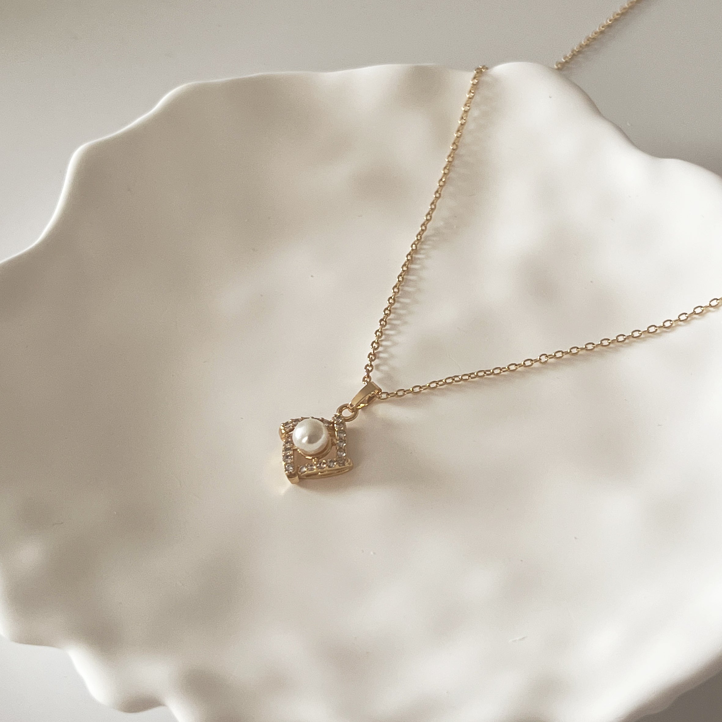 NECKLACES – KENNY & CANDY